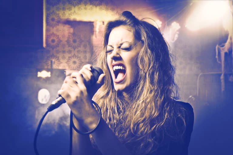 How to Sing with Grit: Step-by-Step Guide for Beginners - Music Grotto