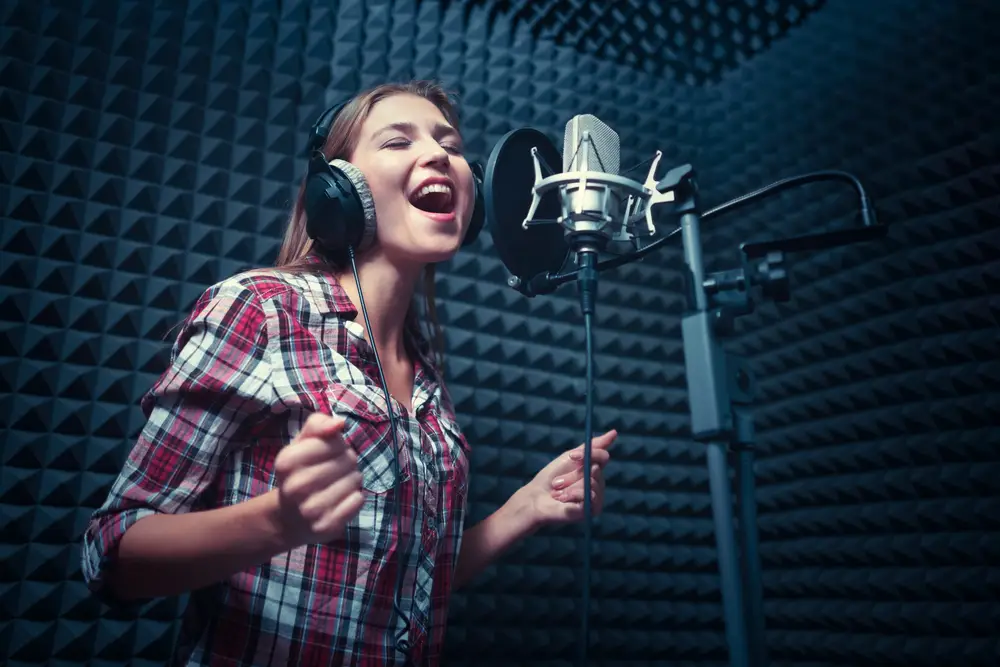How to Find Your Vocal Range (6 Key Archetypes) - Music Grotto