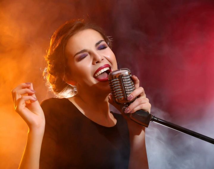 Singing Exercises and Tricks: Vocal Workout for Beginners | 17 Action Tips